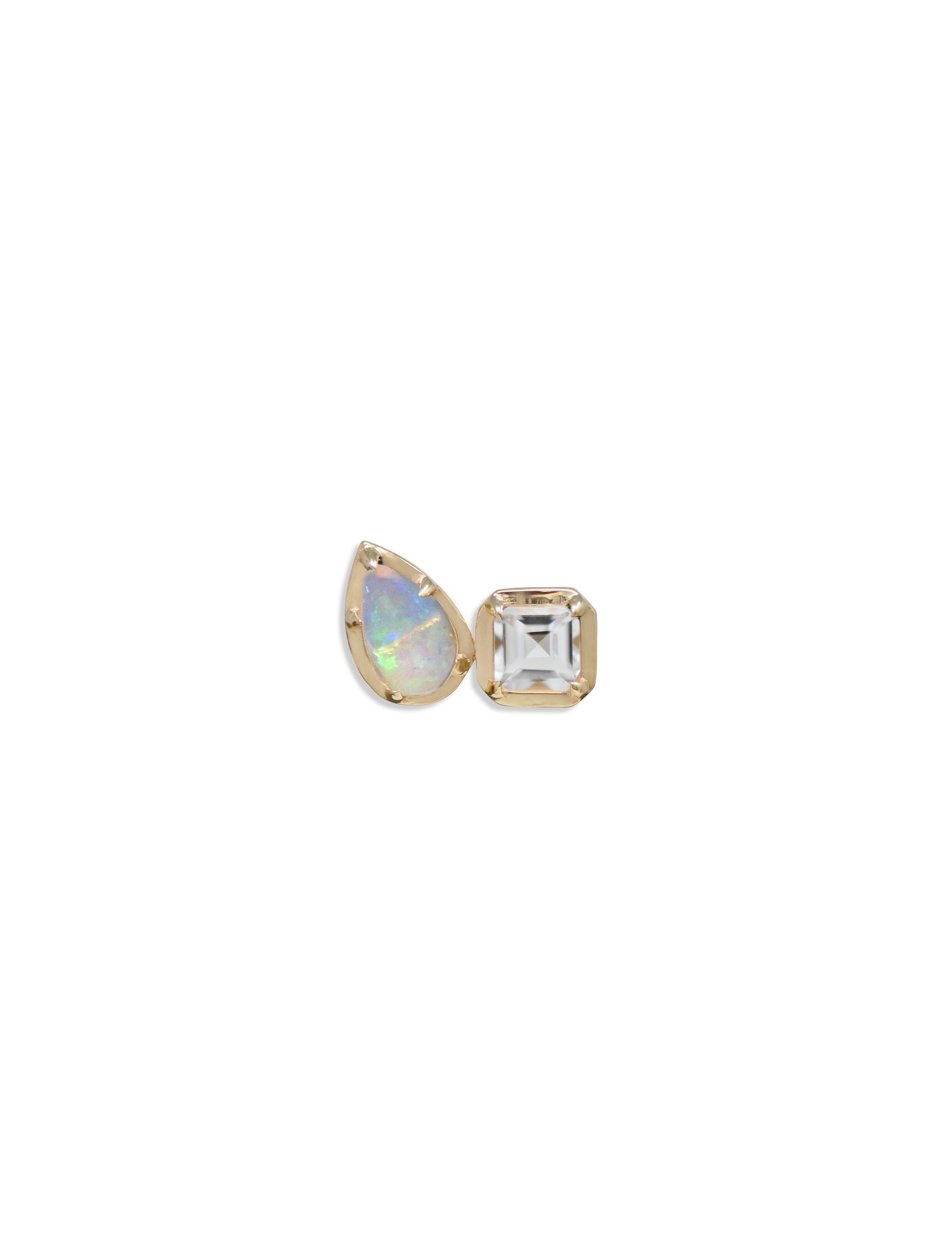 ANZIE | 14k Gold Opal Mélia Toi et Moi Cushion Stud